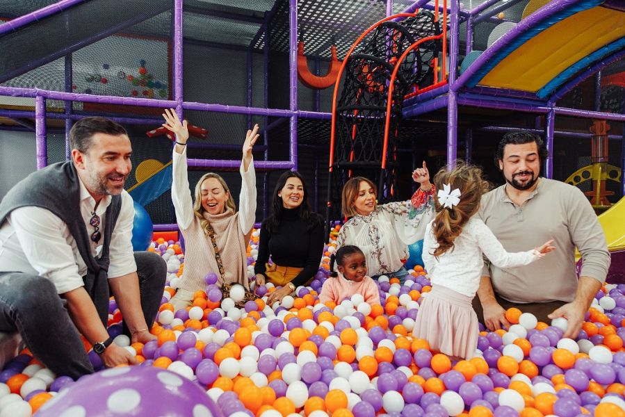 Kids' Birthday Party Places in Los Angeles | Fun Play World